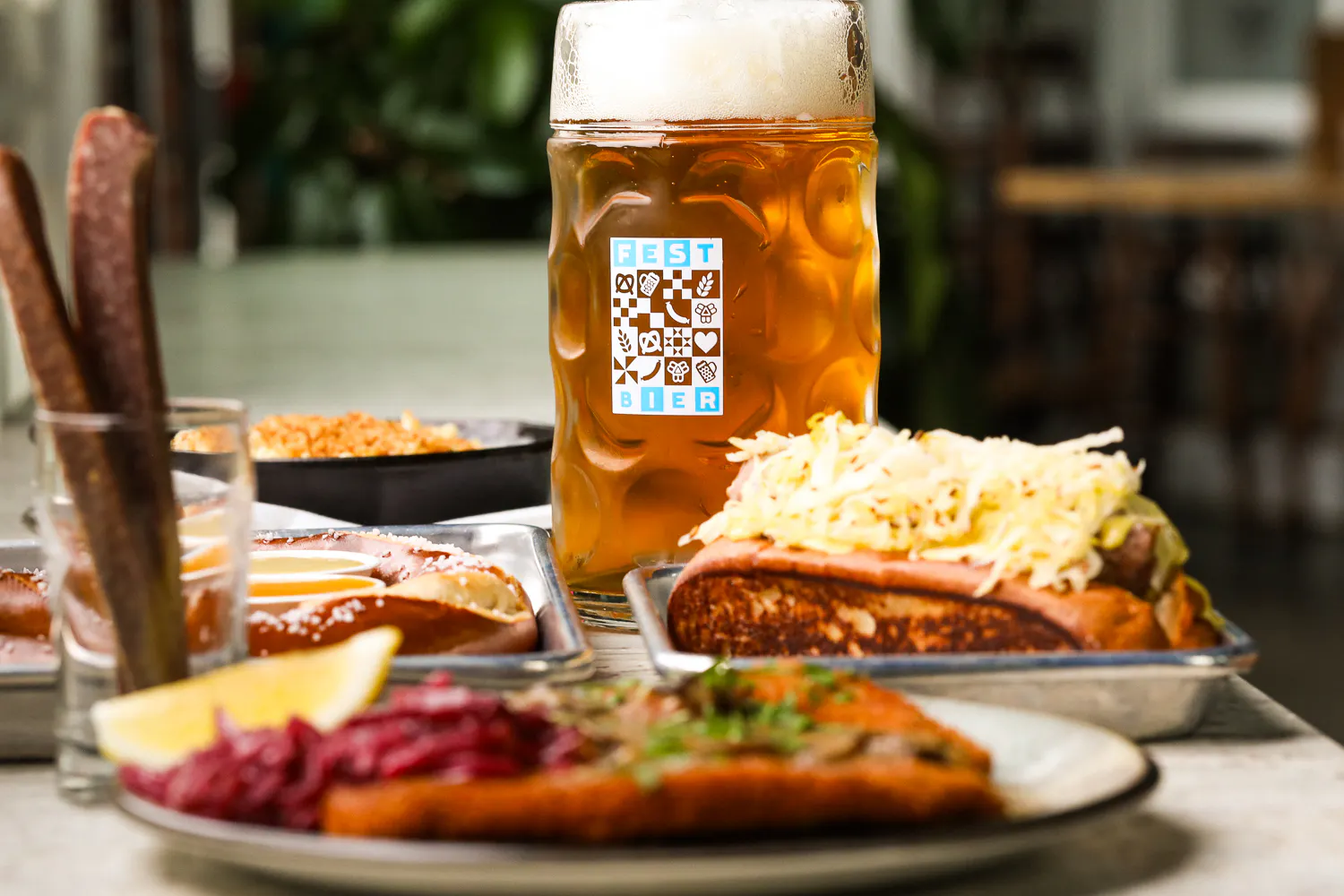 6 Must-Try Fall Beer Styles This Season | Bissell Brothers