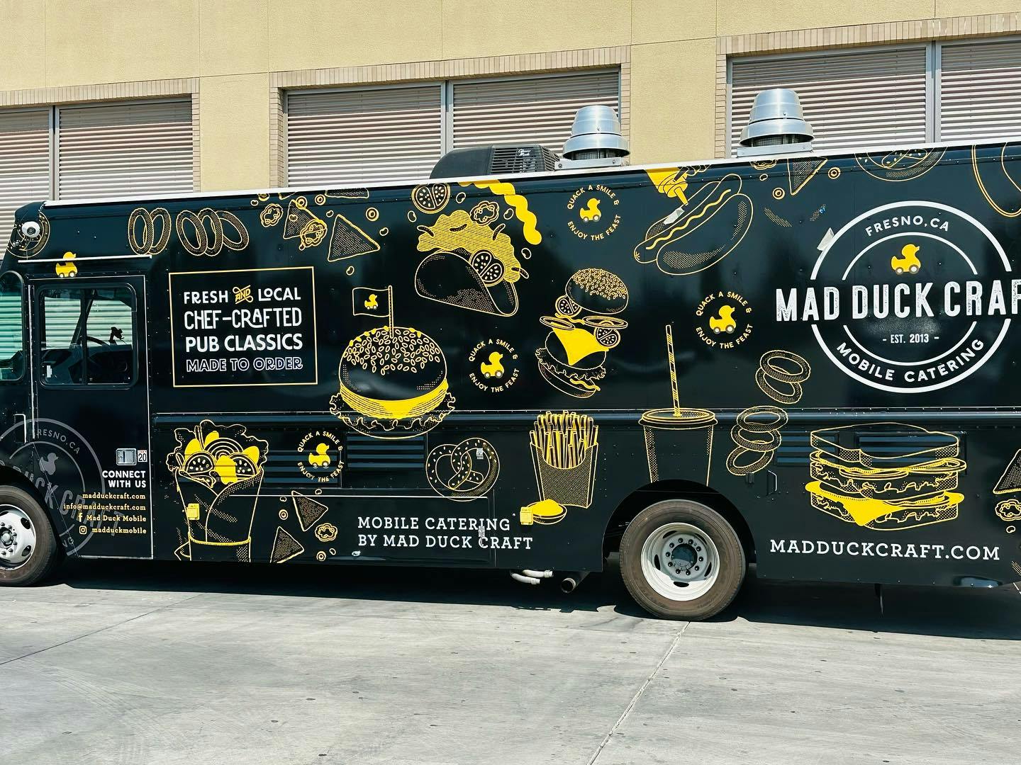 Food Truck - Mad Duck | Crow and Wolf Brewing Co