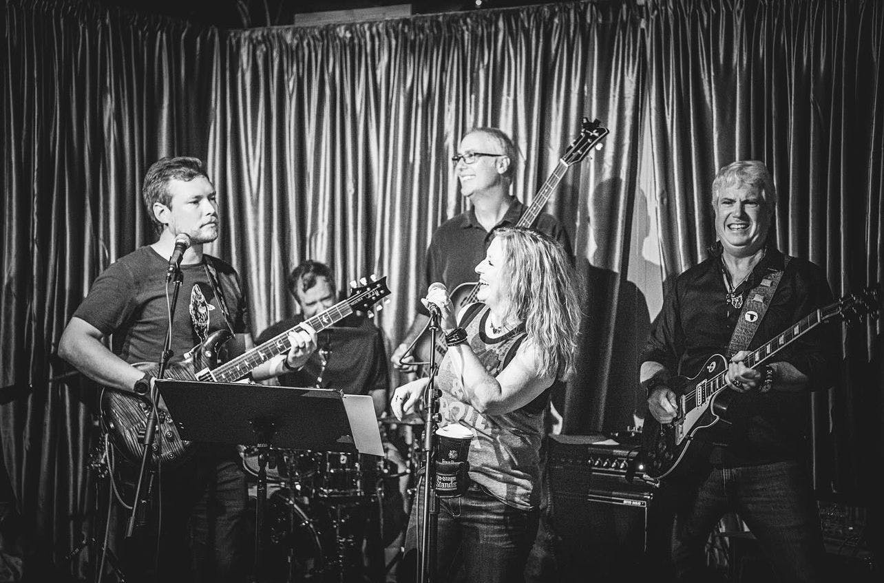 Karma Dogs | Turgua Brewing